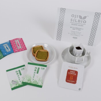 アルミ蒸着フィルムと同じバリア性を持つバリア紙『SILBIO ALBA(シルビオアルヴァ)』 – Paper & Green 紙と創る、ひとつ ...